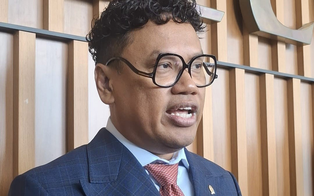 Nikita Mirzani Ditahan, Uya Kuya Berkomentar Begini, Tegas! Nikita Mirzani Ditahan, Uya Kuya Berkomentar Begini, Tegas!