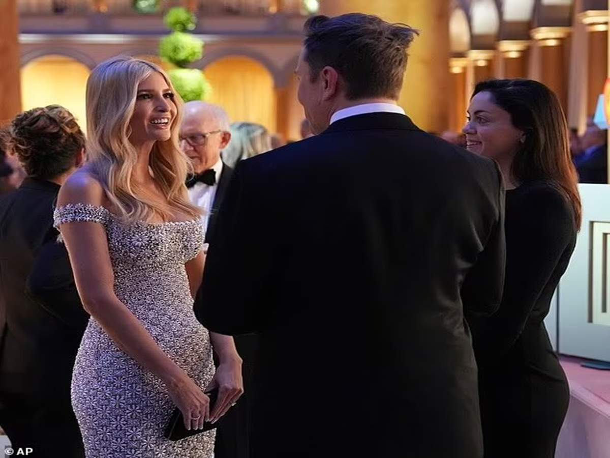 Elon Musk spotted with mystery woman at Trump's dinner: Who is she?