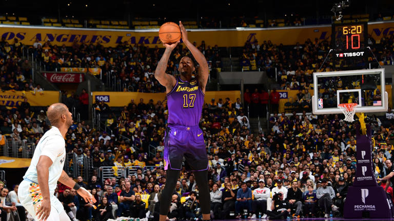 Dorian Finney-Smith shows he can be the key that unlocks the best ...