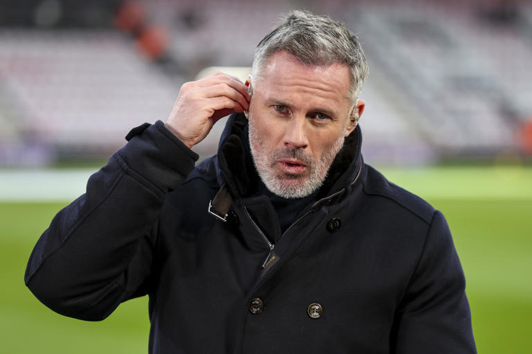 Arsenal legend fires back at Jamie Carragher after 'crisis' claims Arsenal legend fires back at Jamie Carragher after 'crisis' claims