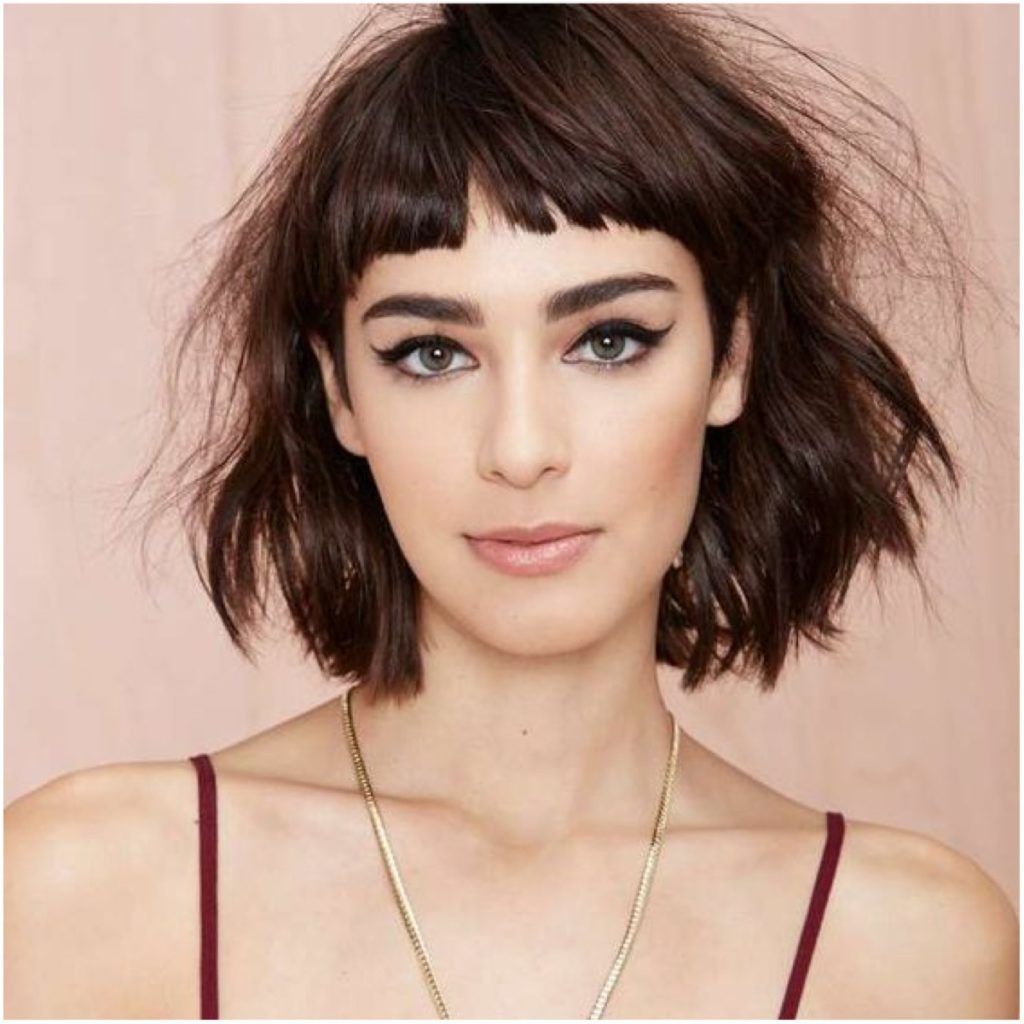 Gaya Rambut Baby Bangs Ala Selebriti yang Bisa Jadi Referensi