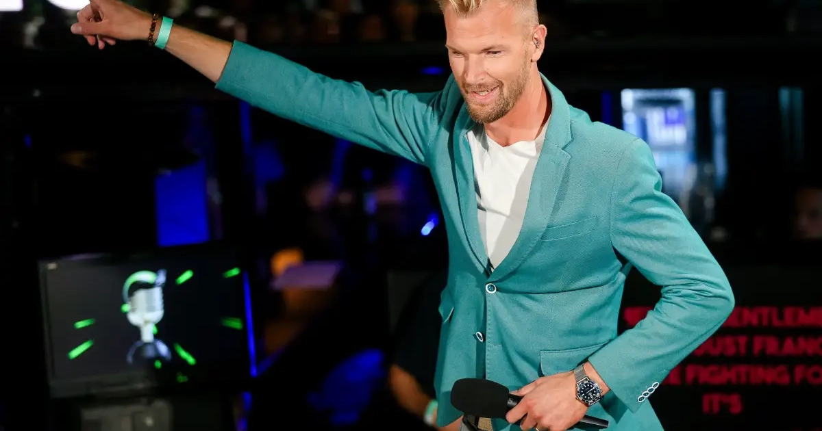 📷 Van Gucht opnieuw eerlijk over zijn open huwelijk, zijn Vlaamse ...