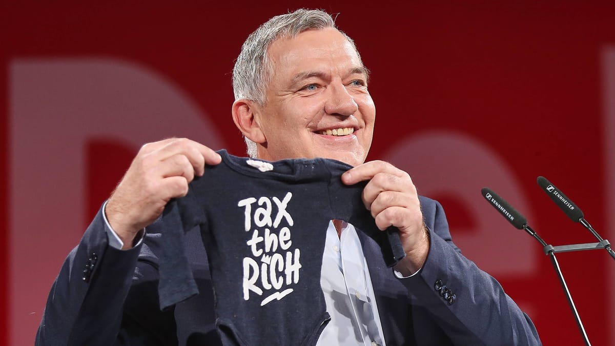 Linken-Chef Jan van Aken: Aldi-Erbe sollte gemeinnützige Arbeit leisten