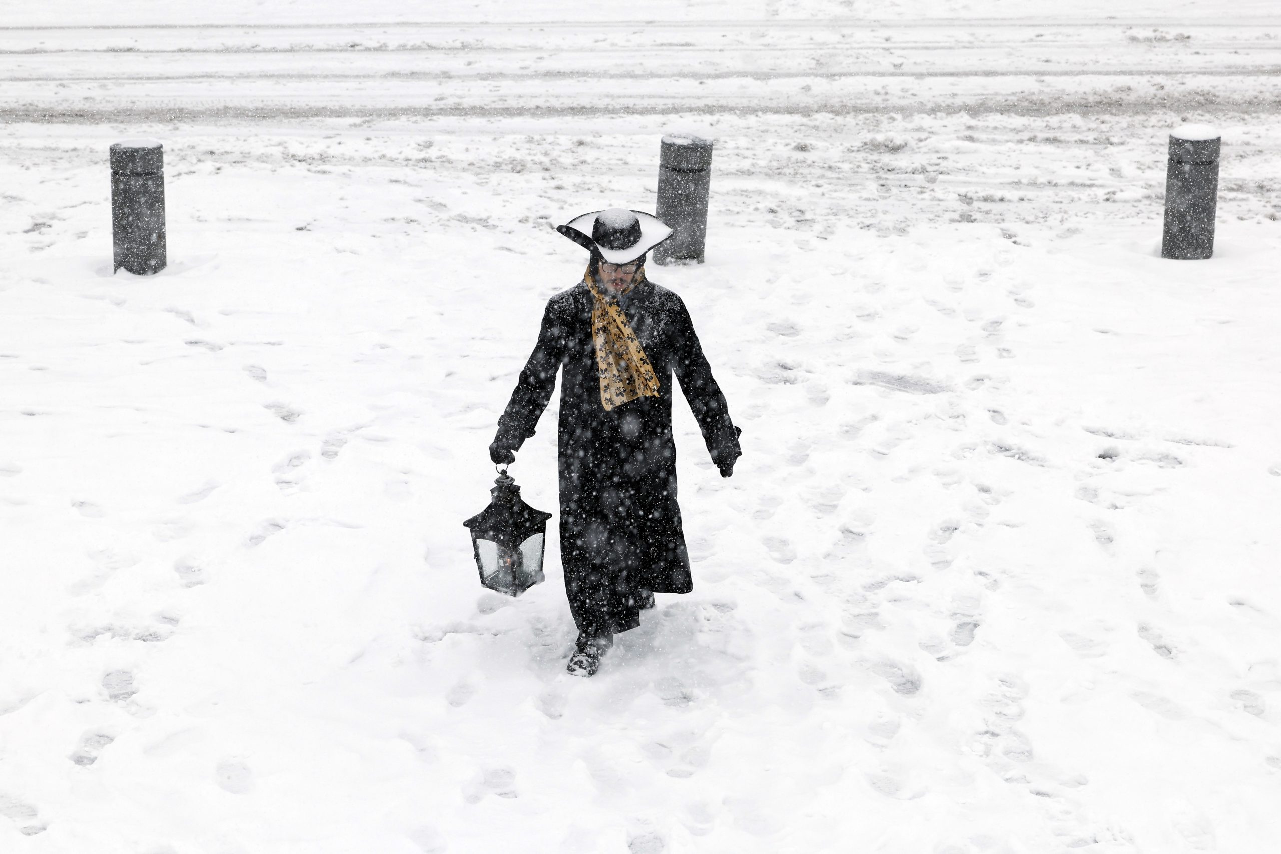 New Orleans: Images of unusual snow storm