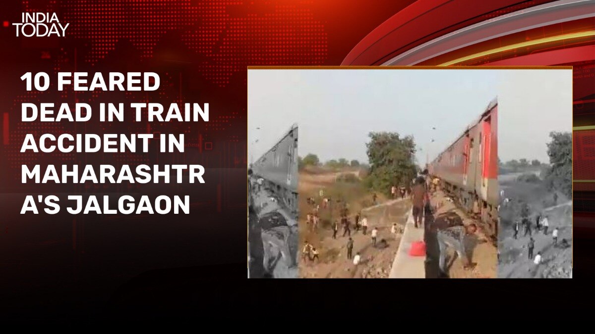 10 feared dead after passengers jump off train suspecting fire, hit by ...