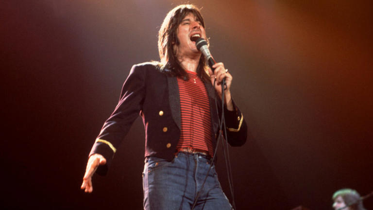 5 Things You Didn’t Know About Journey’s Steve Perry