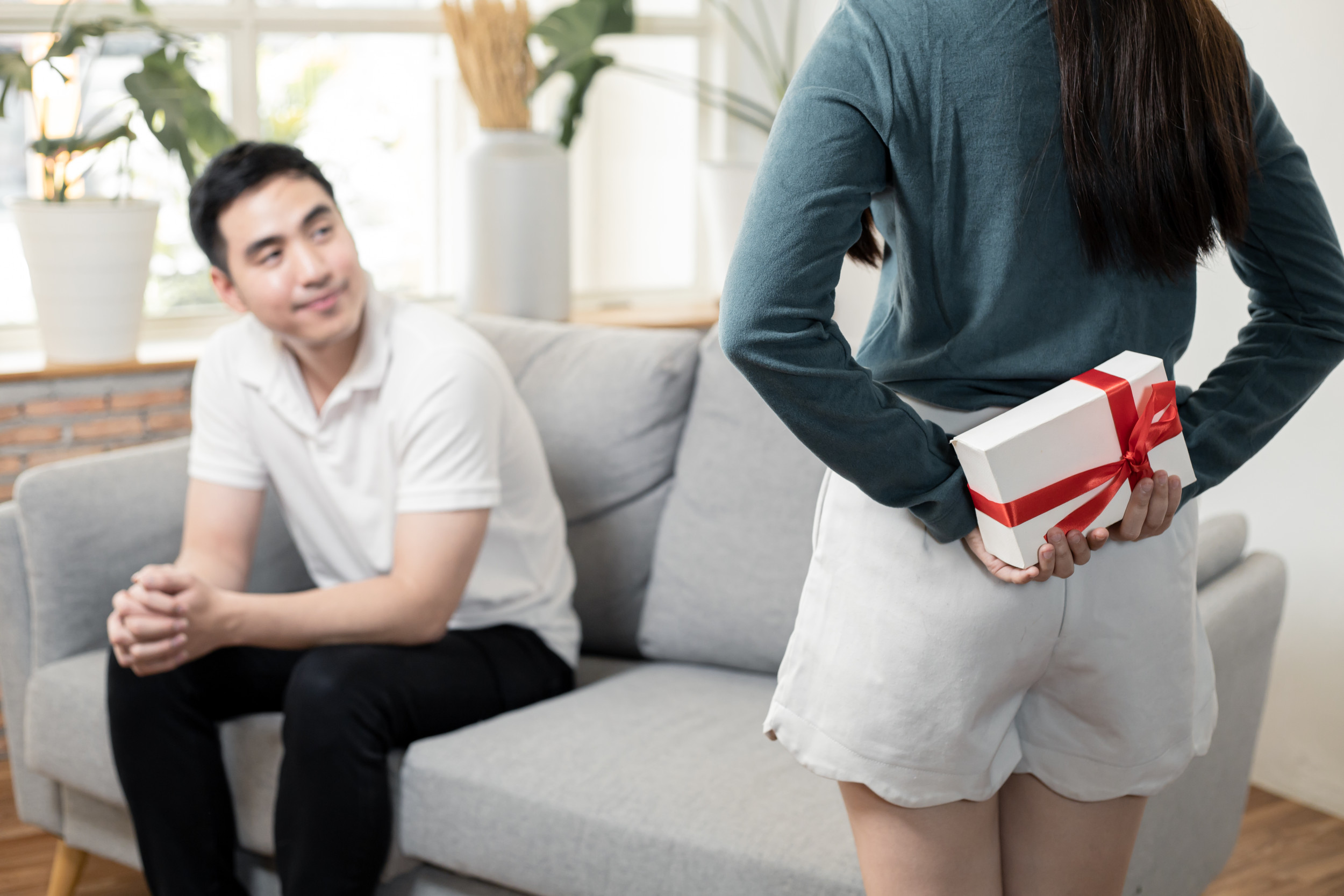 Wife Slammed for Getting Husband Birthday Gift He Explicitly Didn't Want