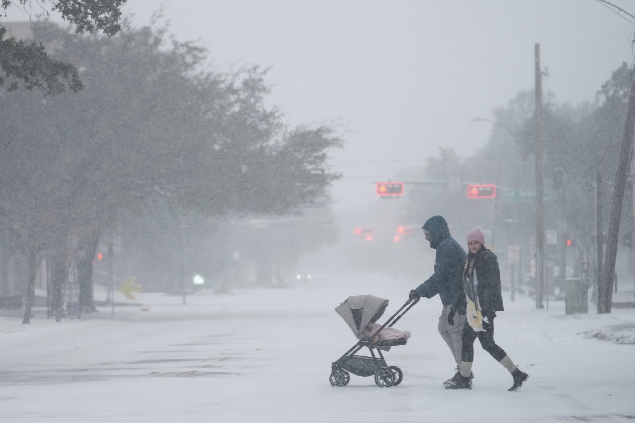 Major winter storm that dumped record-breaking snow on New Orleans is ...