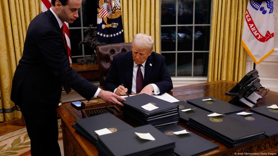 US updates: Trump’s first executive orders ruffle feathers