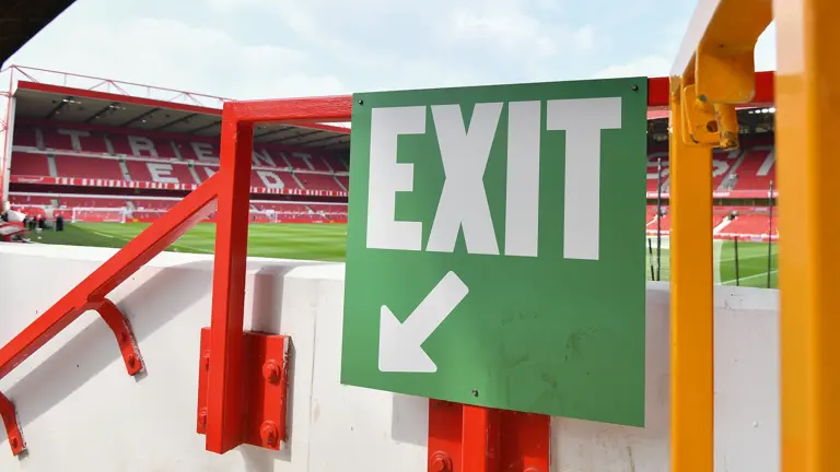 Optical illusions: Only a genius can spot the odd house in just 10 seconds