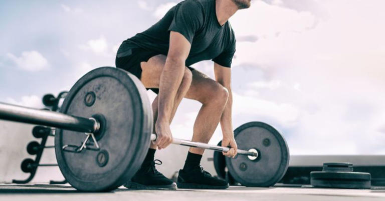 Light weights vs. heavy weights: Which approach is better for your ...