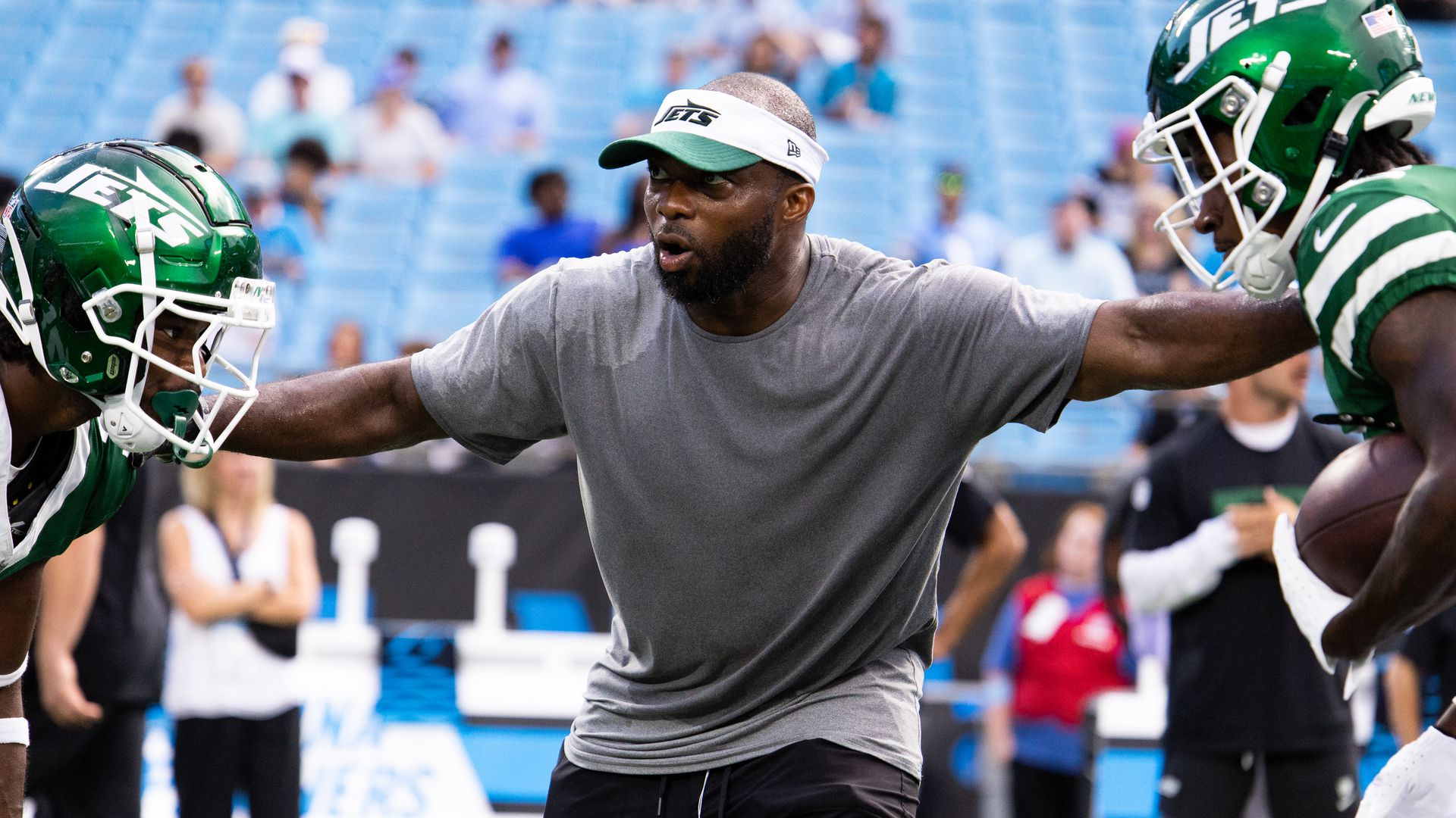 Marquand Manuel hired by New York Giants to coach defensive backs