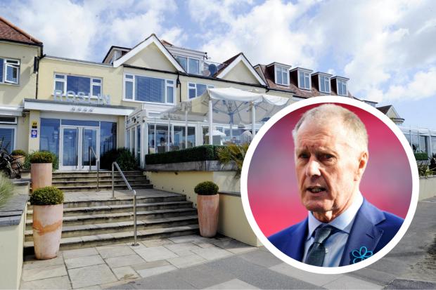 World cup winning legend Sir Geoff Hurst coming to Southend seafront hotel