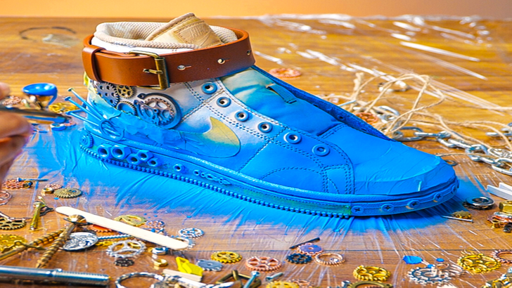 Recycling your old trainers and giving them a new life Transforming ...