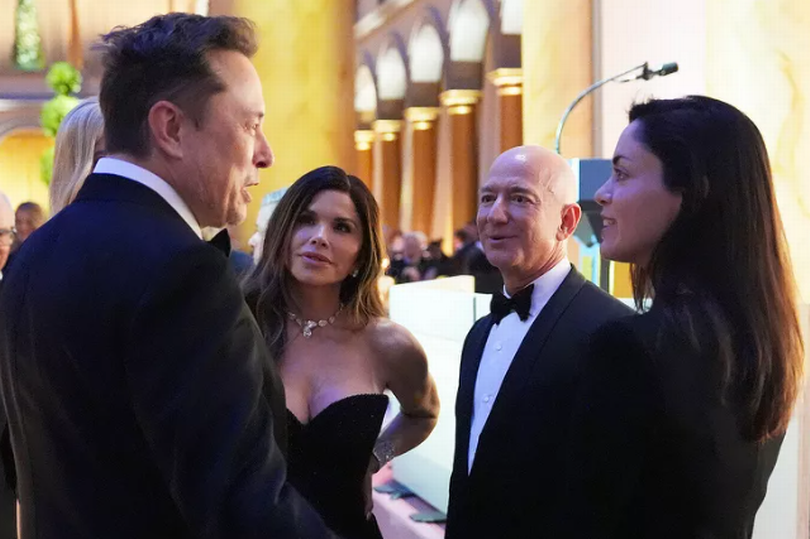 Elon Musk's mystery 'girlfriend' breaks cover as she's spotted 'acting ...