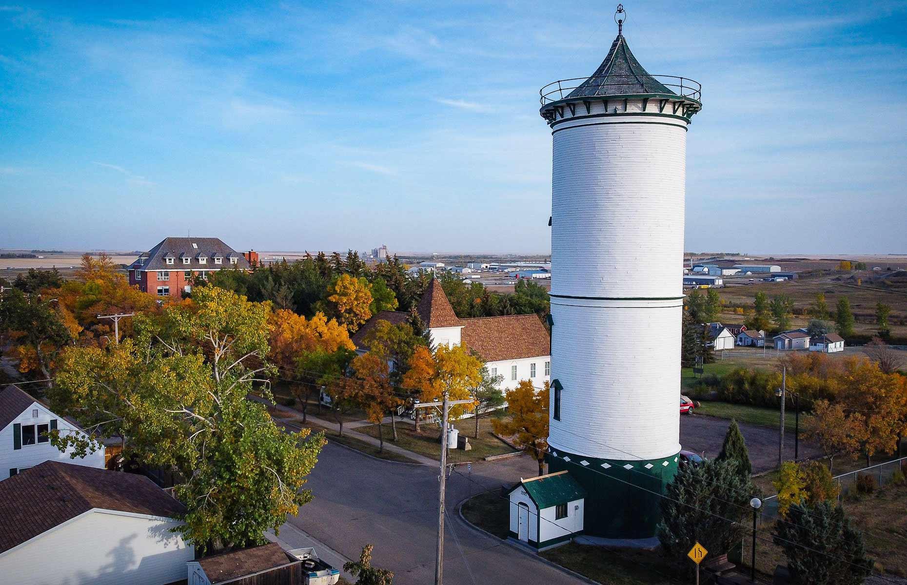 Canadian, other places that will pay you to move there