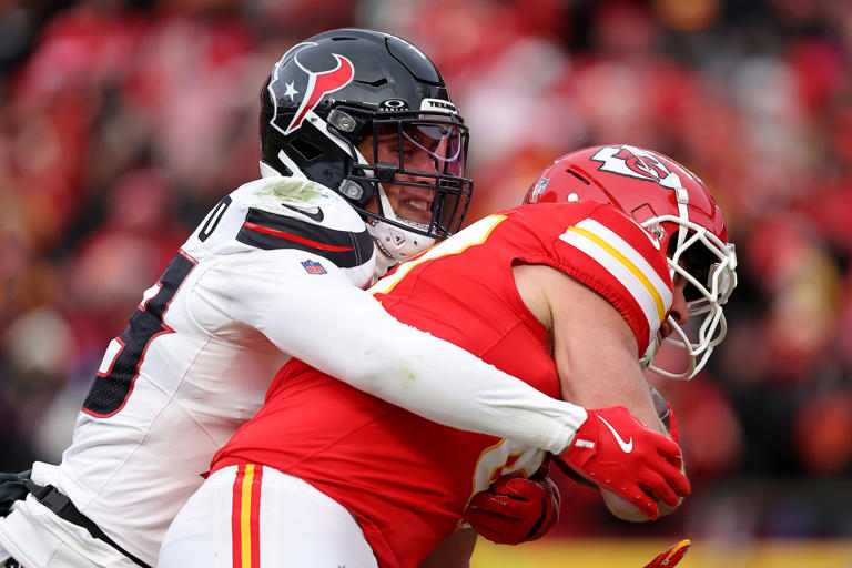 Travis Kelce reacts to Lil Wayne accusing the Kansas City Chiefs of ...