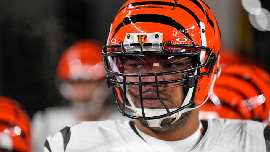 Look: Bengals Star Orlando Brown Jr. Commends Bills Fans For Fundraiser ...