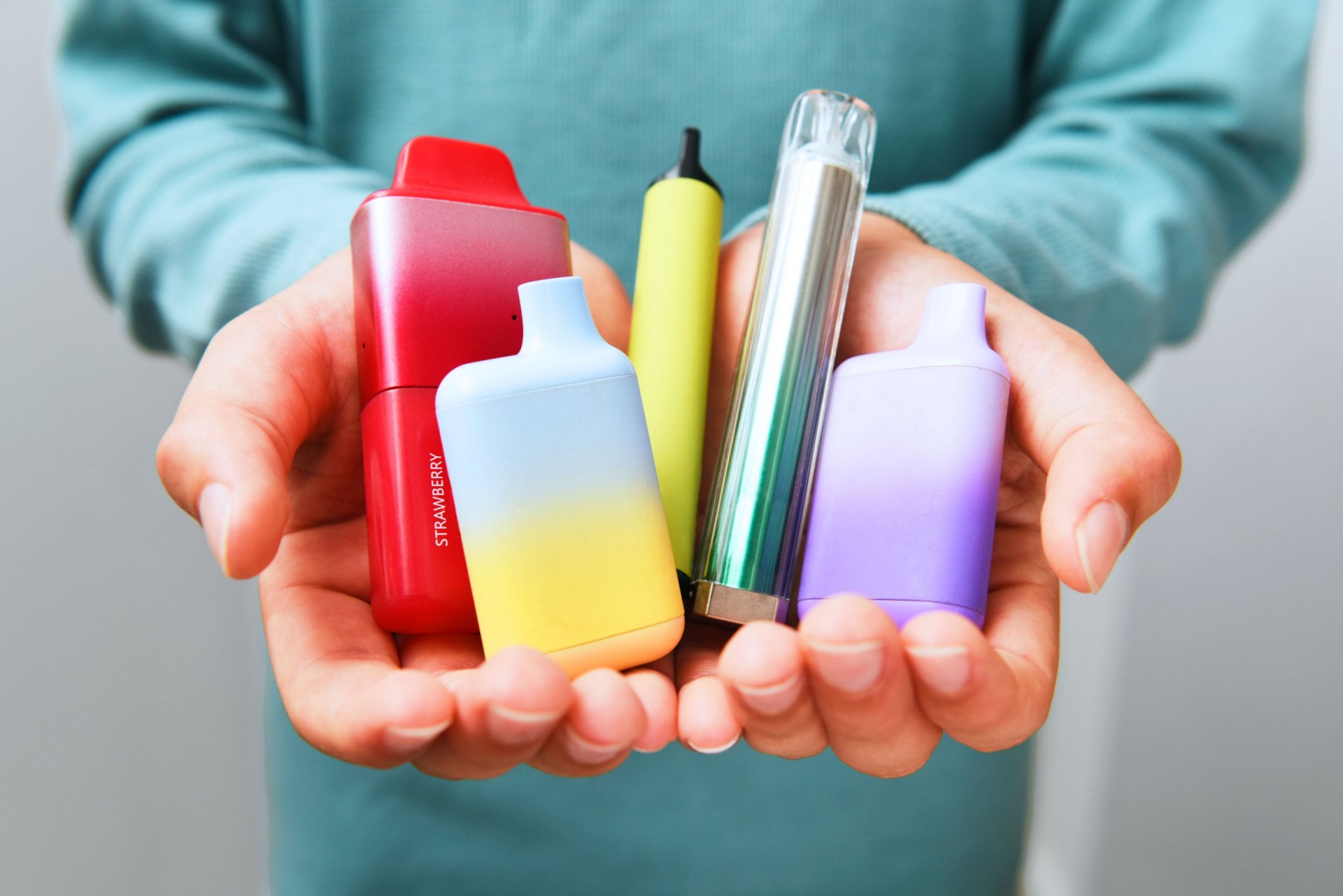 Warning over spice and ketamine-laced vapes being given to schoolchildren