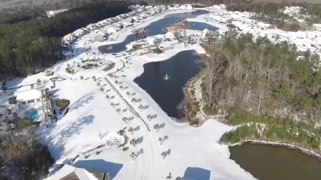 Drone video shows snowfall in Bluffton's Cypress Ridge neighborhood