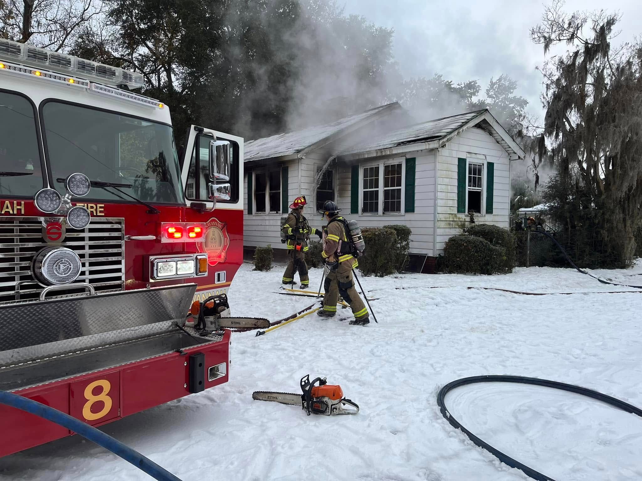 Savannah Fire Department responds to morning fire on Gunther Avenue