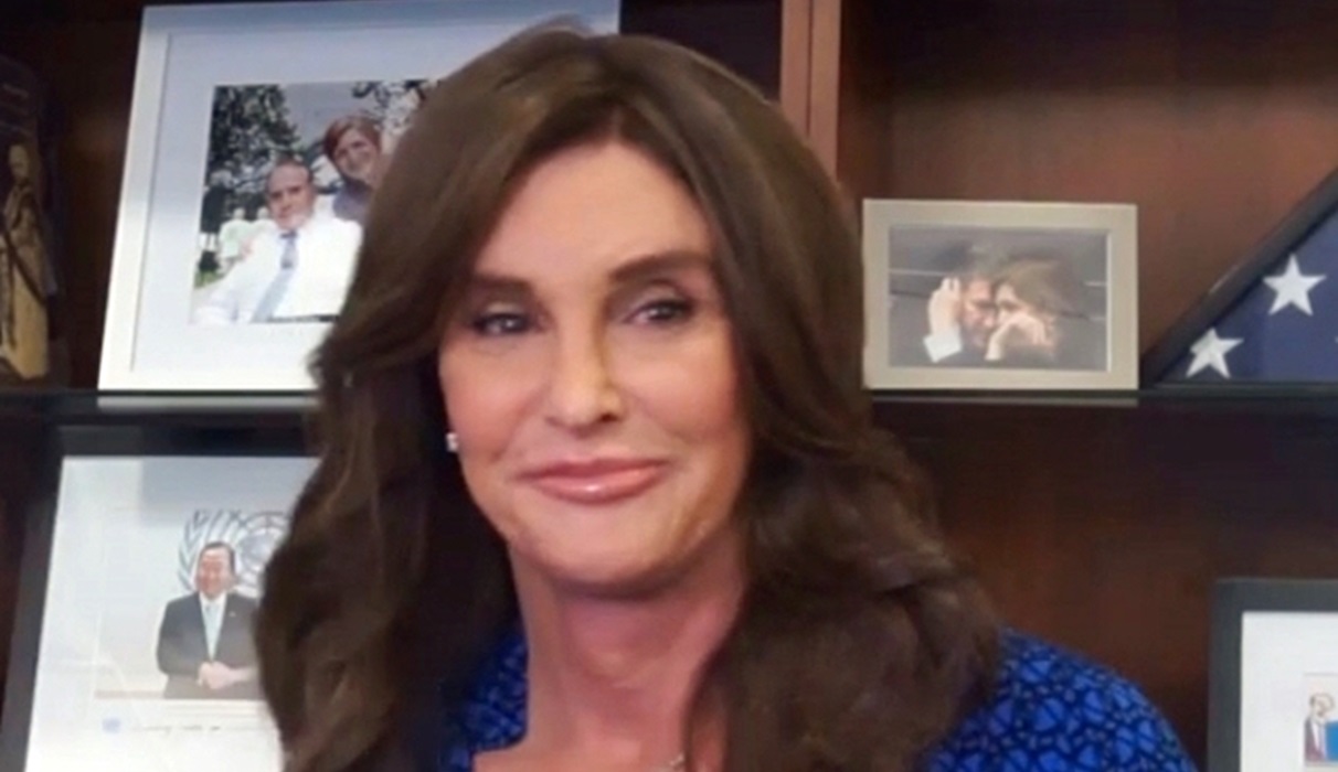 Caitlyn Jenner Responds to Elon Musk Email, Says Federal Workers Should ...