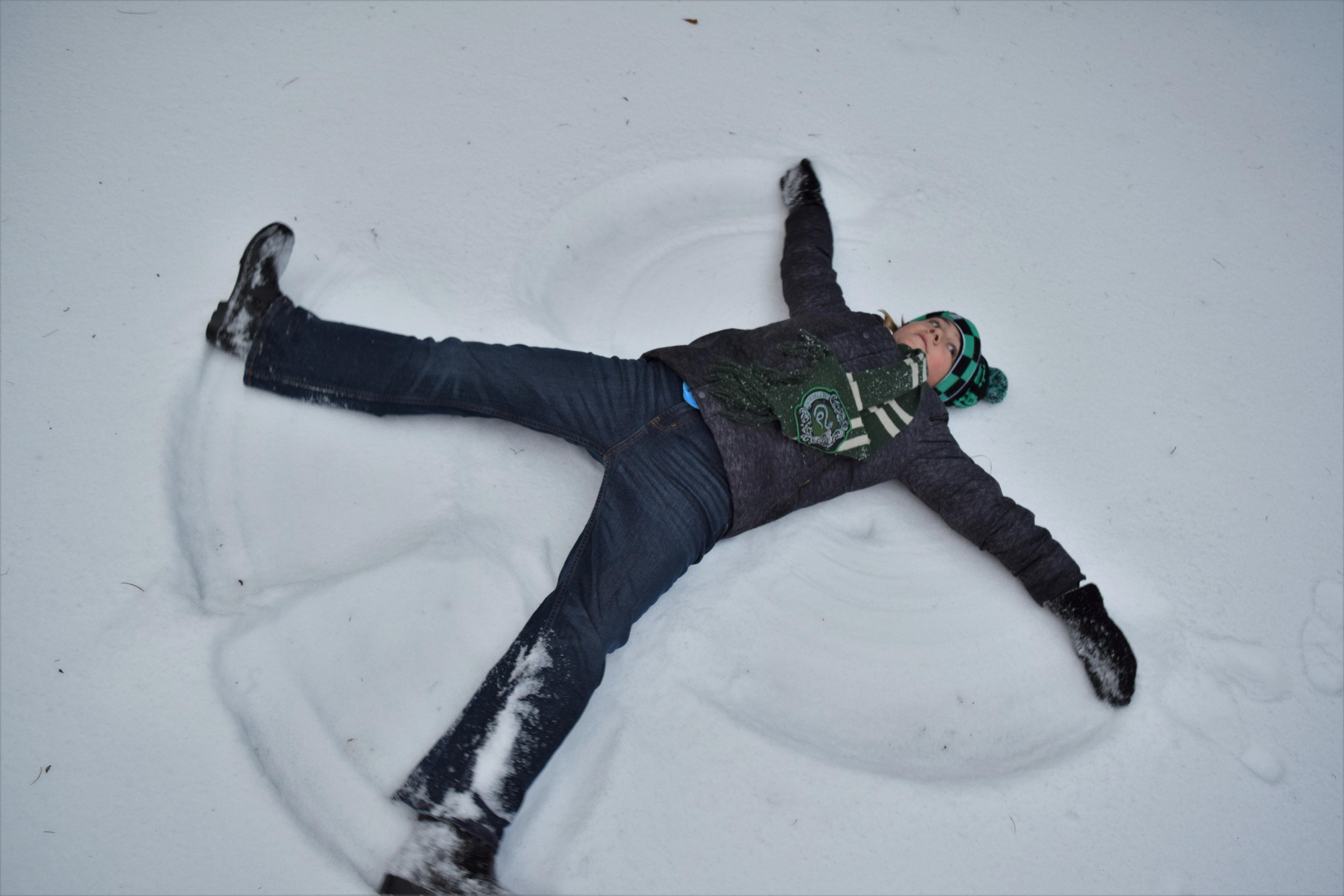 Savannah awakes to snow, ice blanketing the city. Road, police updates ...