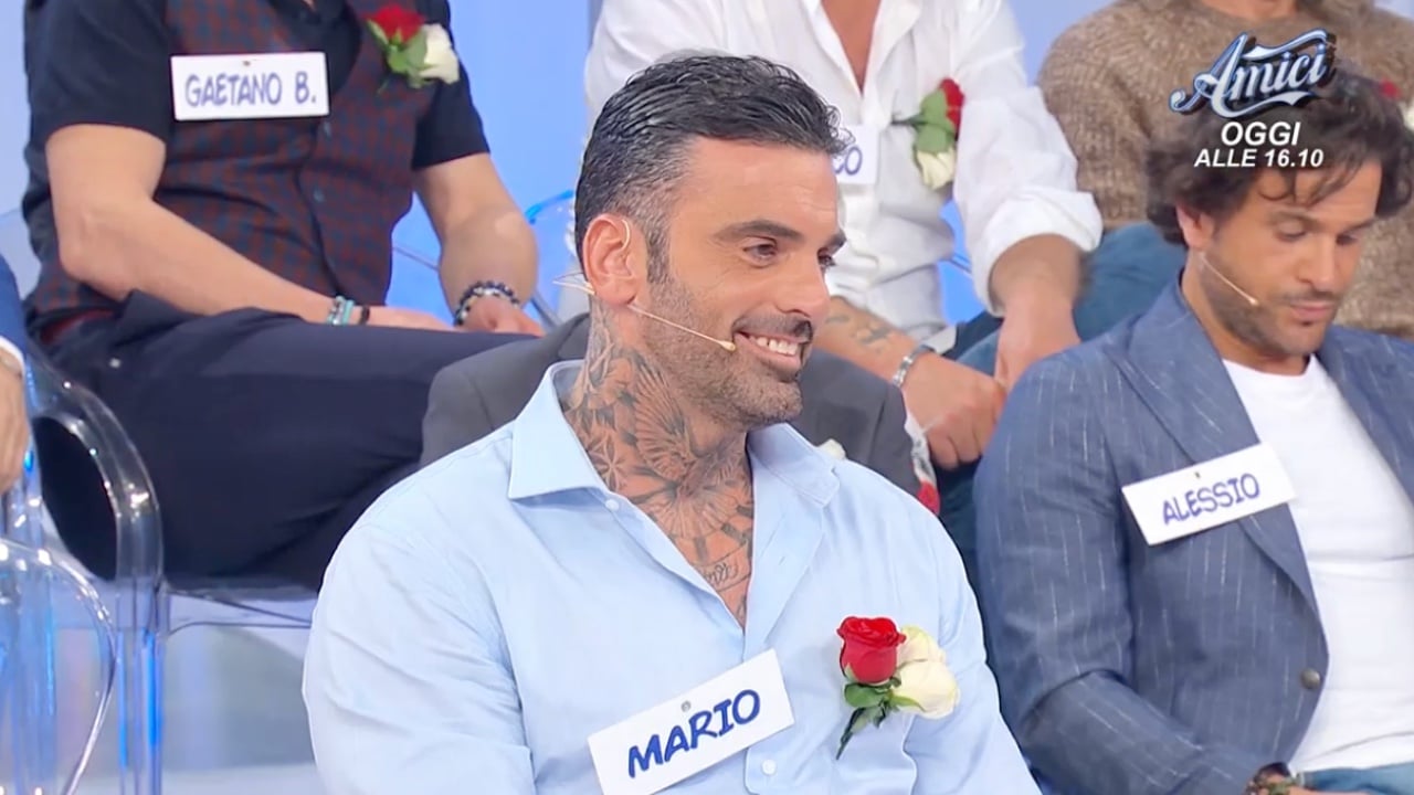 Uomini e Donne, l'opinione della puntata: agghiacciante Poesia per Mario Cusitore, Martina ...