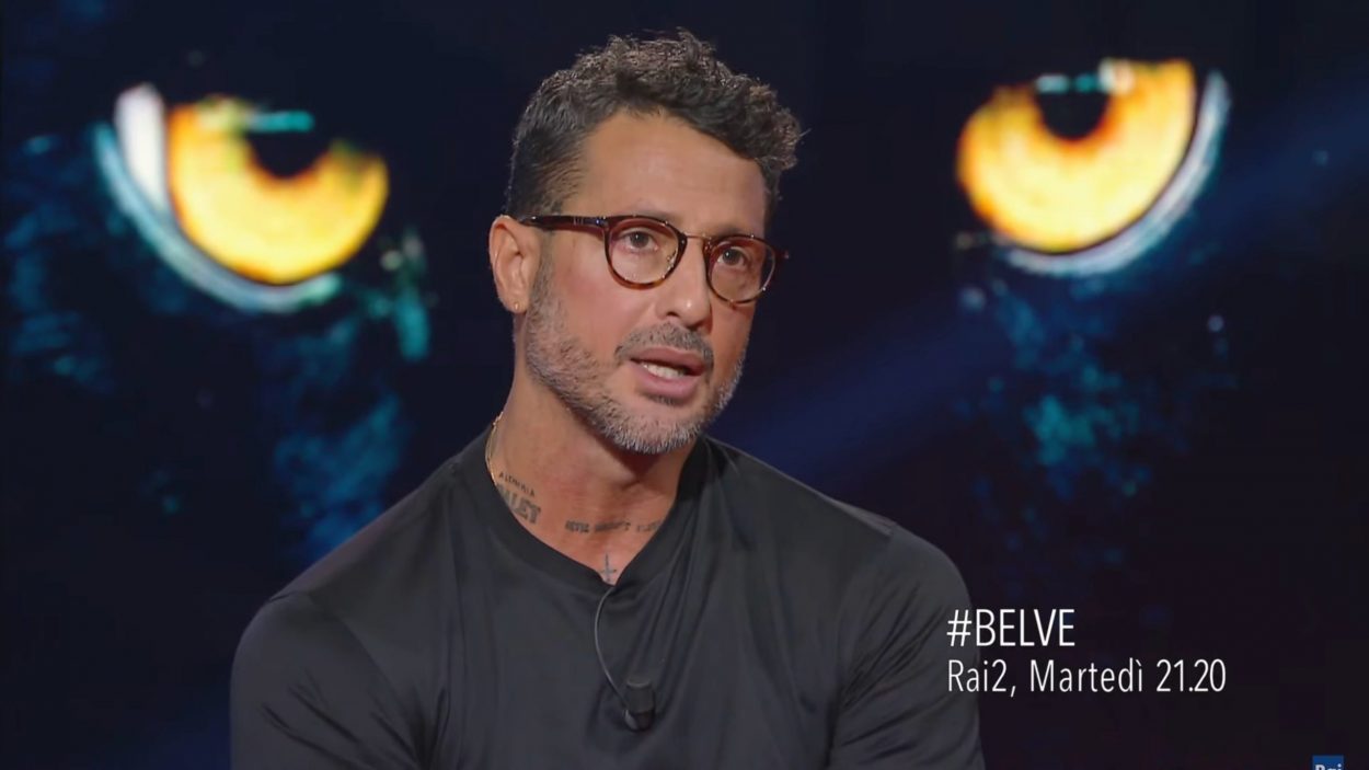 Fabrizio Corona e Sara Barbieri: l’arrivo di Thiago, il nuovo inizio ...