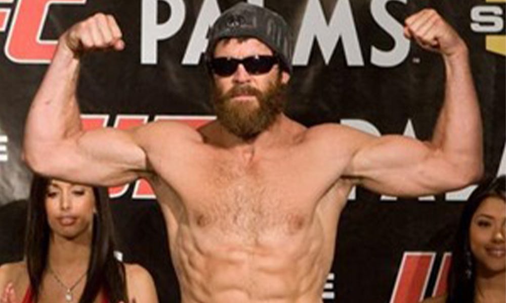 Preview: 'Dark Side of the Cage' series on VICE TV examines Evan Tanner ...