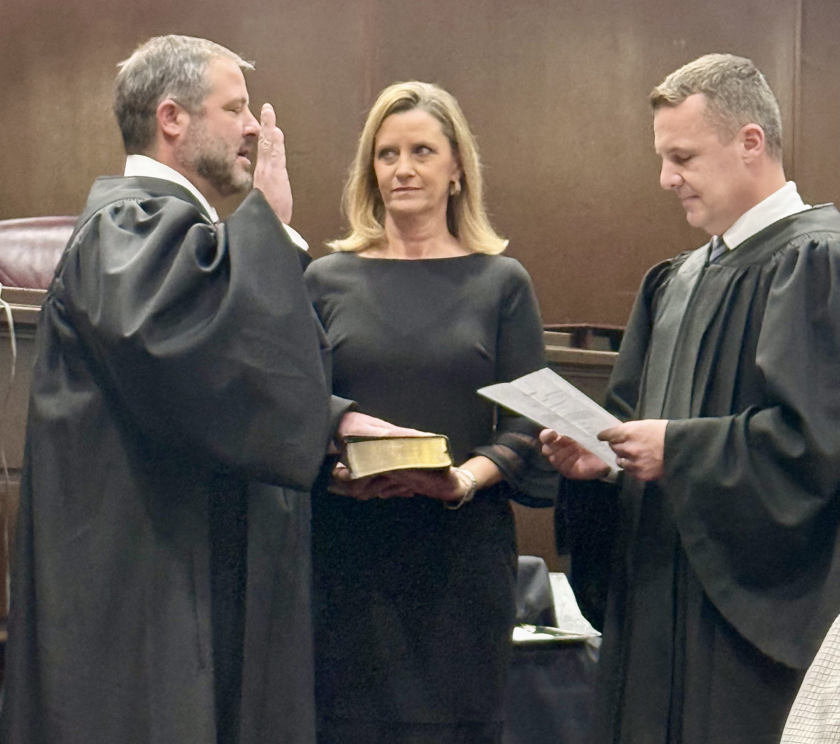 Crain, Skelton sworn in as new Etowah County judges