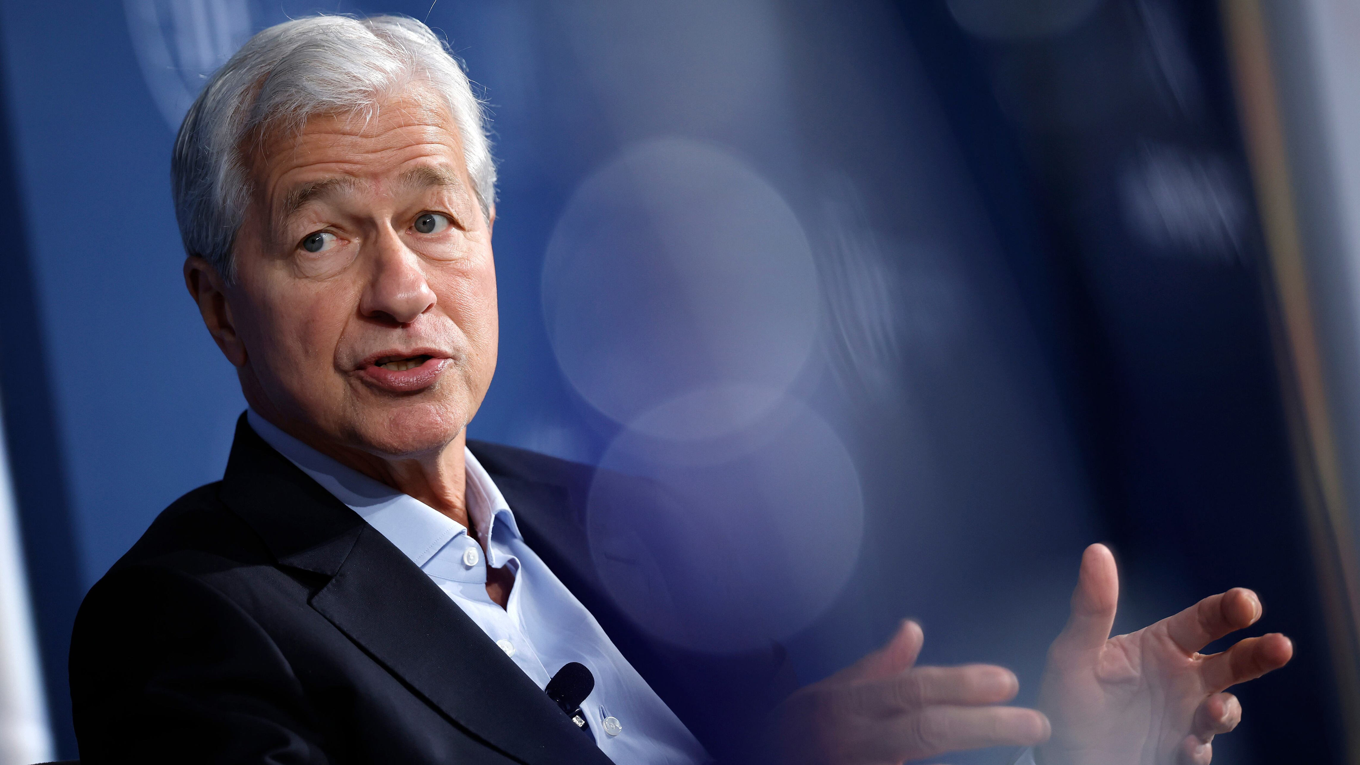 JPMorgan CEO Demands Staff Get Back to Office in Sweary Rant