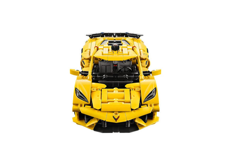 Lego C8 Corvette Stingray Is a Mid-Engined Sports Car for Your Shelf