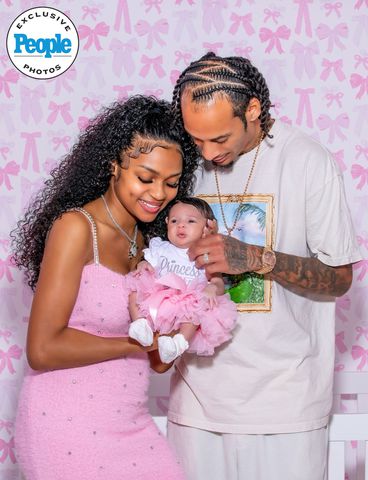 “W.A.G.s to Riches”' Sadé Vanessa and Husband Robbie Chosen Welcome ...