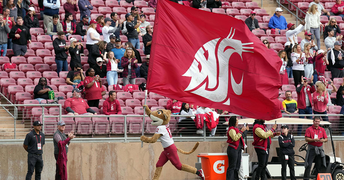 2025 IOL Trevor Bindel commits to Washington State