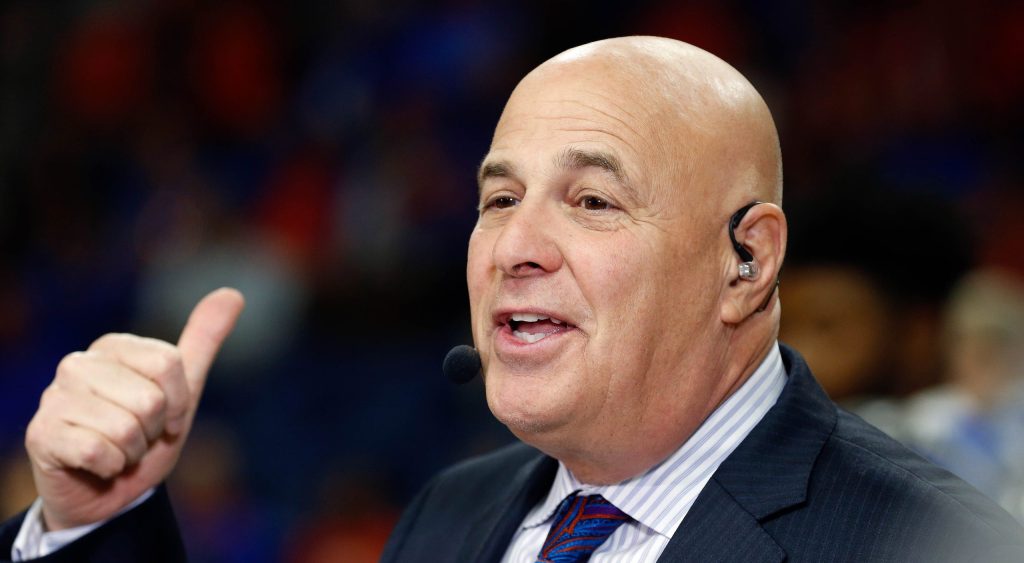 ESPN CBB analyst blasted after criticizing fans
