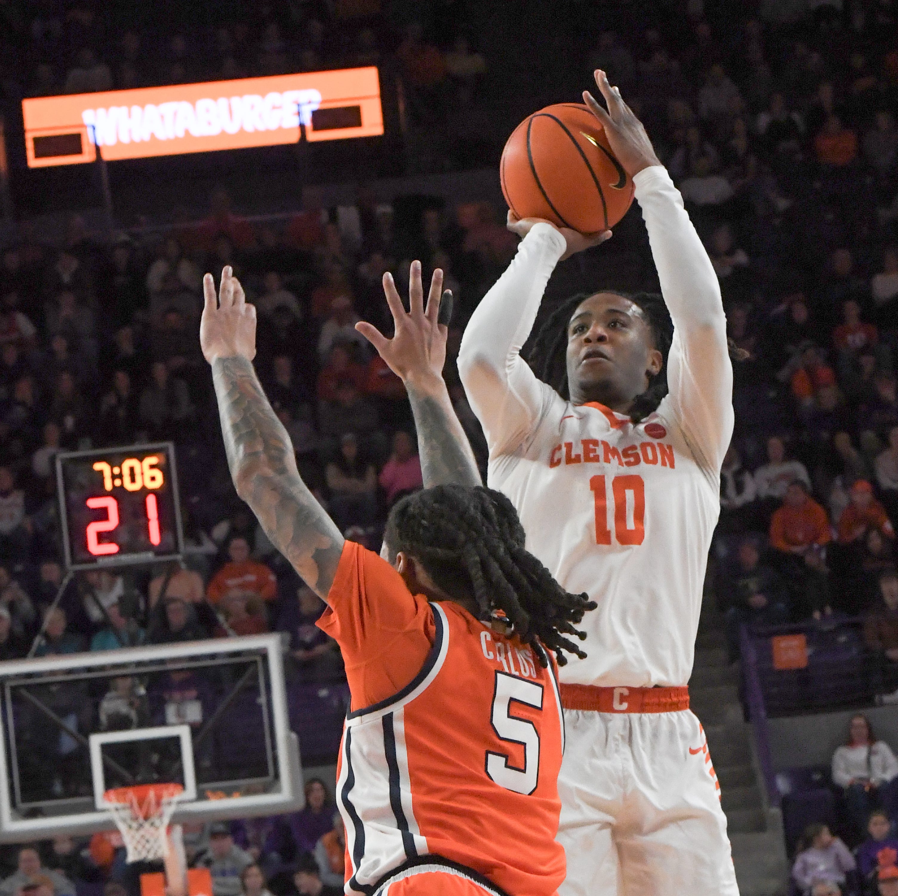 Del Jones, Clemson basketball reserve guard, enters transfer portal ...