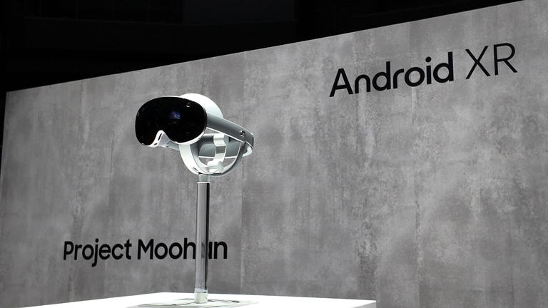 Samsung’s Project Moohan could have better displays than Apple Vision ...