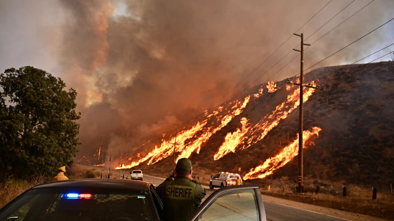 LIVE: Hughes Fire in Castaic explodes in size as more evacuations issued