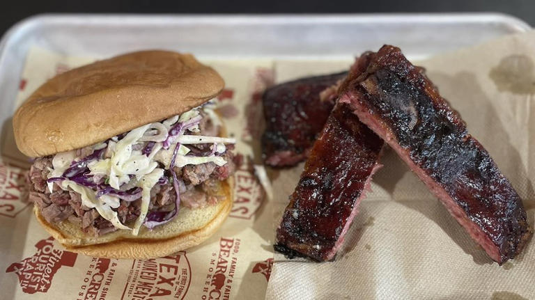 The Inexpensive Cut Of Pork That's Perfect For BBQ Beginners