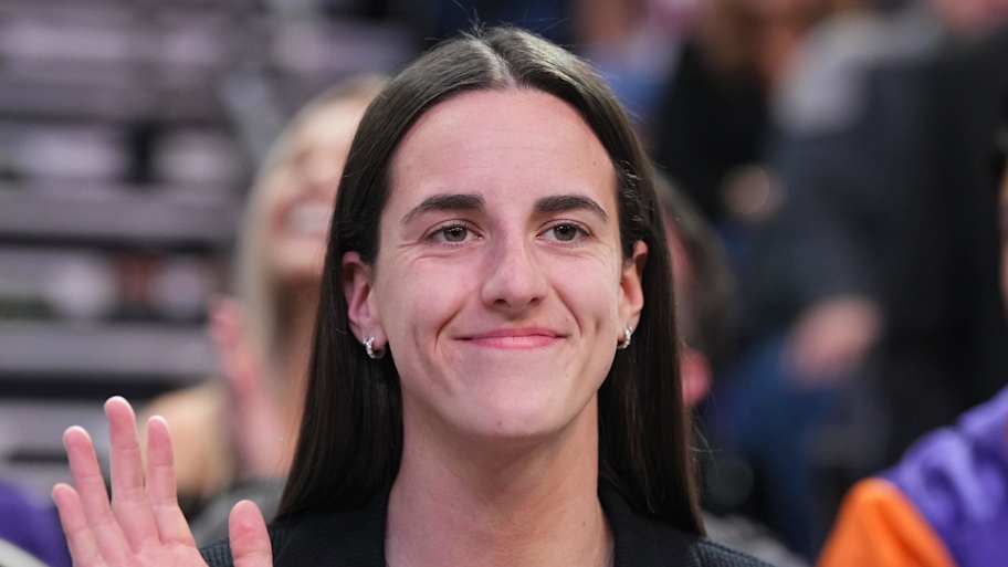 Caitlin Clark Celebrates Her Birthday With Generous Donation to Iowa ...