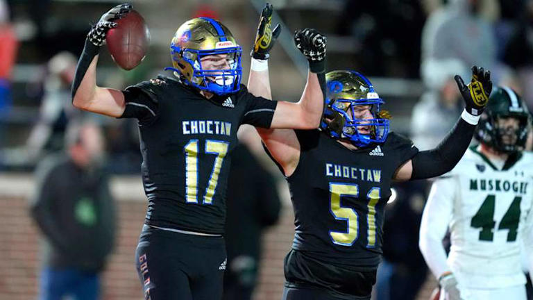 Oklahoma State Offers Choctaw High School 2027 Tight End Titus Hawk