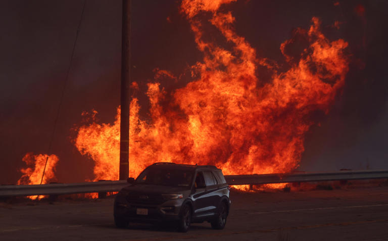 San Diego blazes erupt; progress made on raging Hughes Fire: Wildfire ...