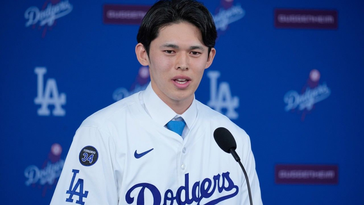 Dodgers introduce prized Japanese pitcher Roki Sasaki