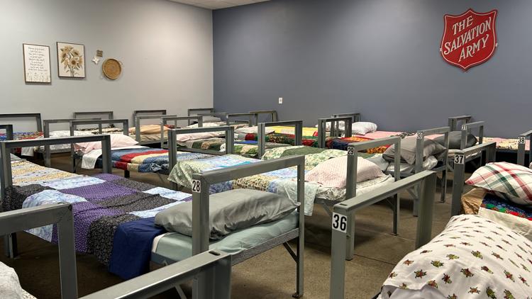 Portland mayor proposes an end to moving homeless camps, RVs from ...