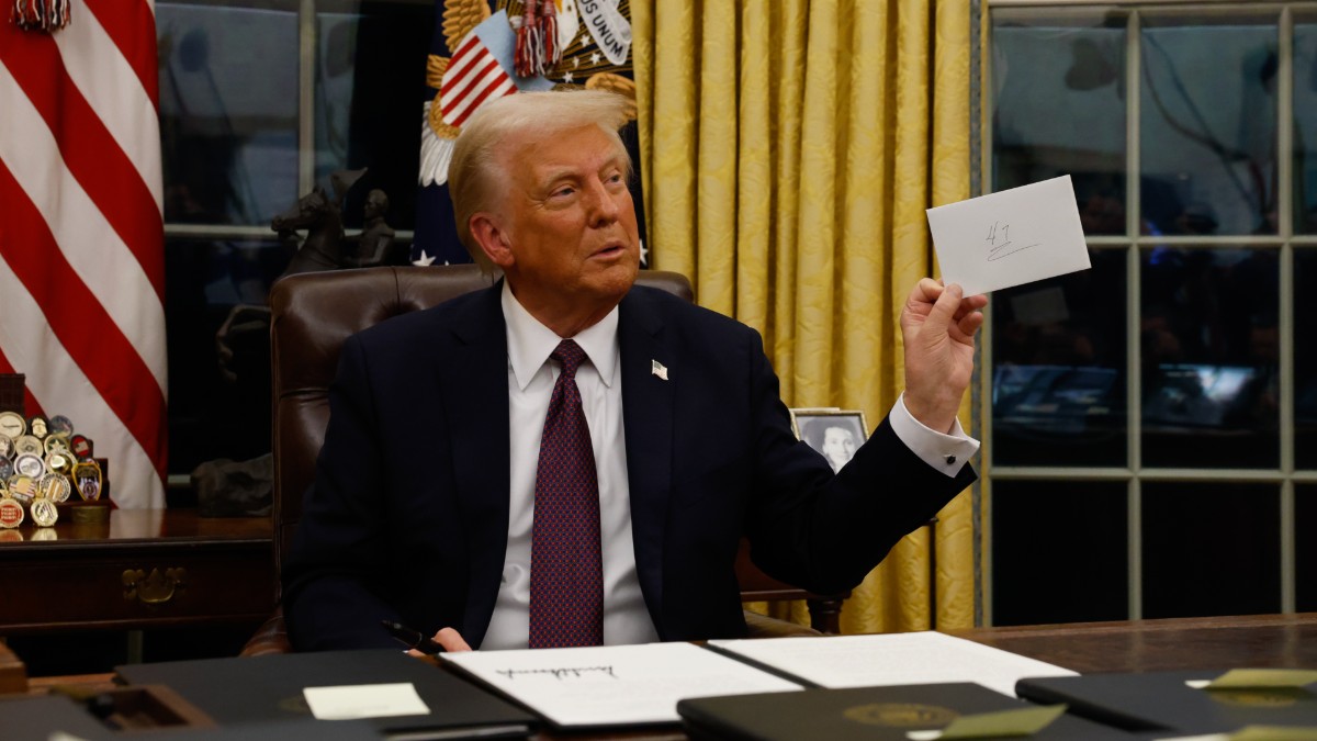 ‘Y’all got played’: MAGAs called out for Trump’s empty promises and ...