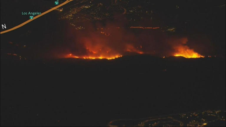 Hughes Fire in LA County explodes to over 9,200 acres near Castaic ...