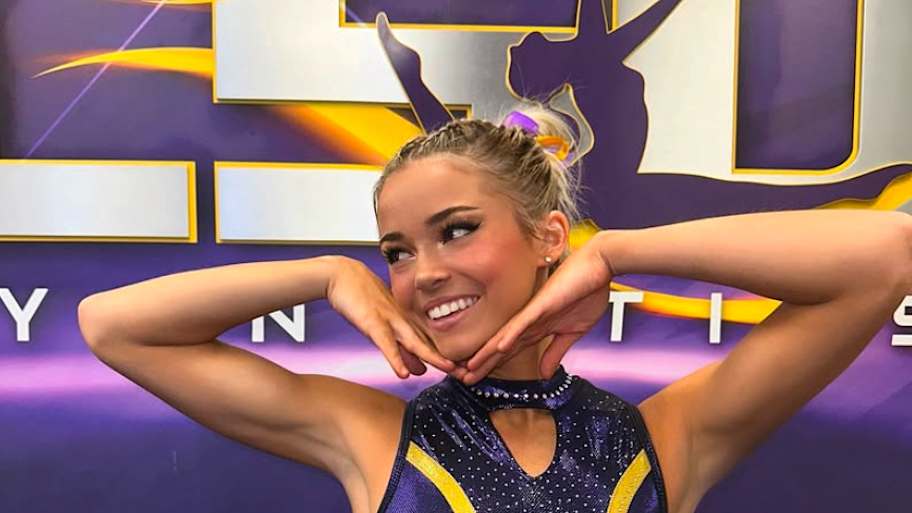 Livvy Dunne’s flashy LSU leotard post upstaged by sister Julz’s ‘crunk ...
