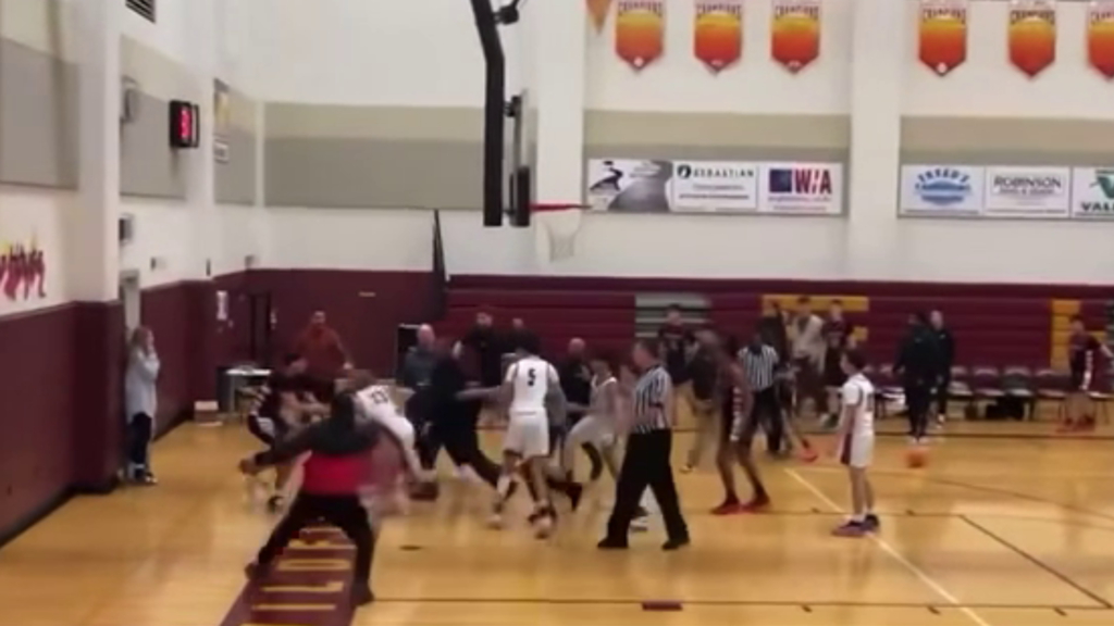 Brawl breaks out on court during Northern California high school ...