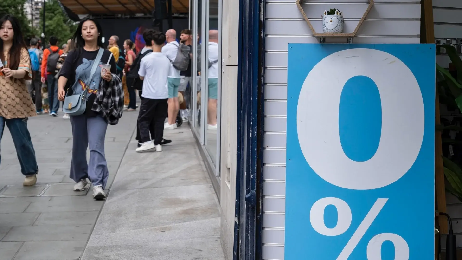 TRON Eyes Zero-Fee Stablecoin Transactions as TRX Shows Positive Growth ...